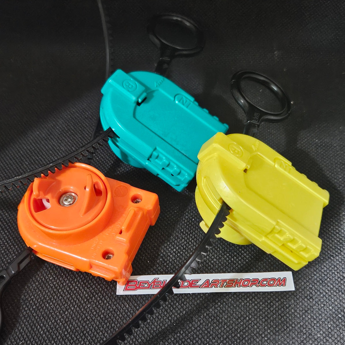 MFB Right Launcher with Ripcord – Beyblade Art Shop